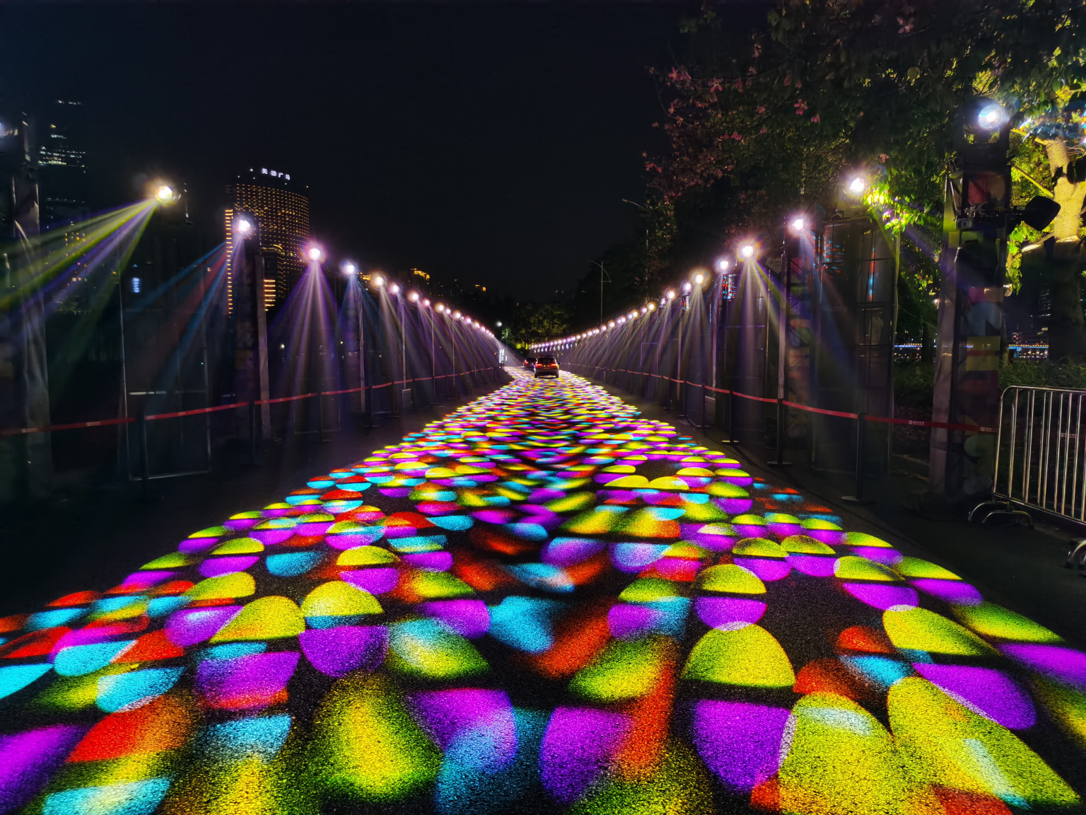 Amazing Lighting For Your Stage: The Many Types of Spotlights Light Sky ...