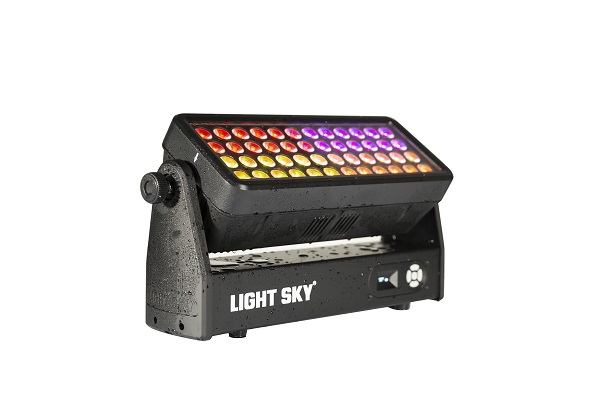 Light Sky LED Outdoor Landscape Lighting Creates a Beautiful Night ...